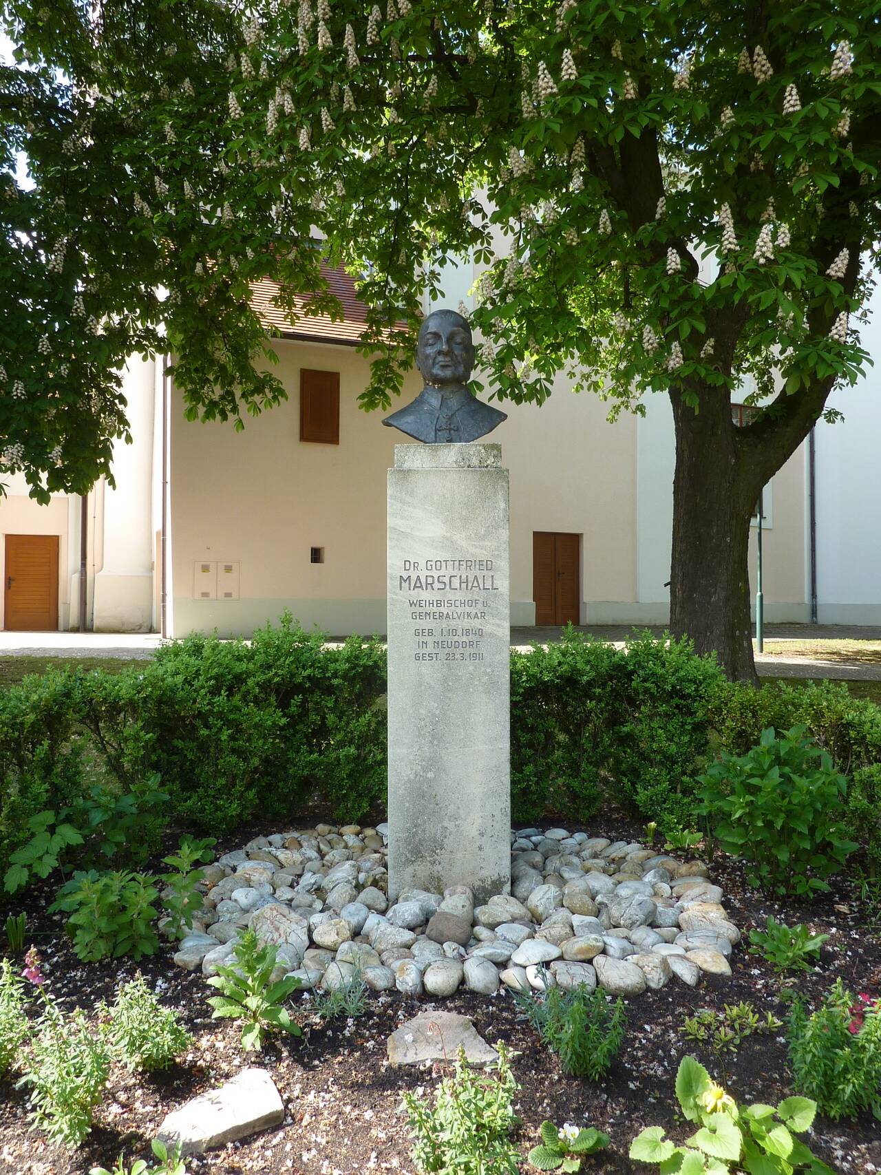 Marschall Dr. Godfried, Ehrenbürger von Poysbrunn
